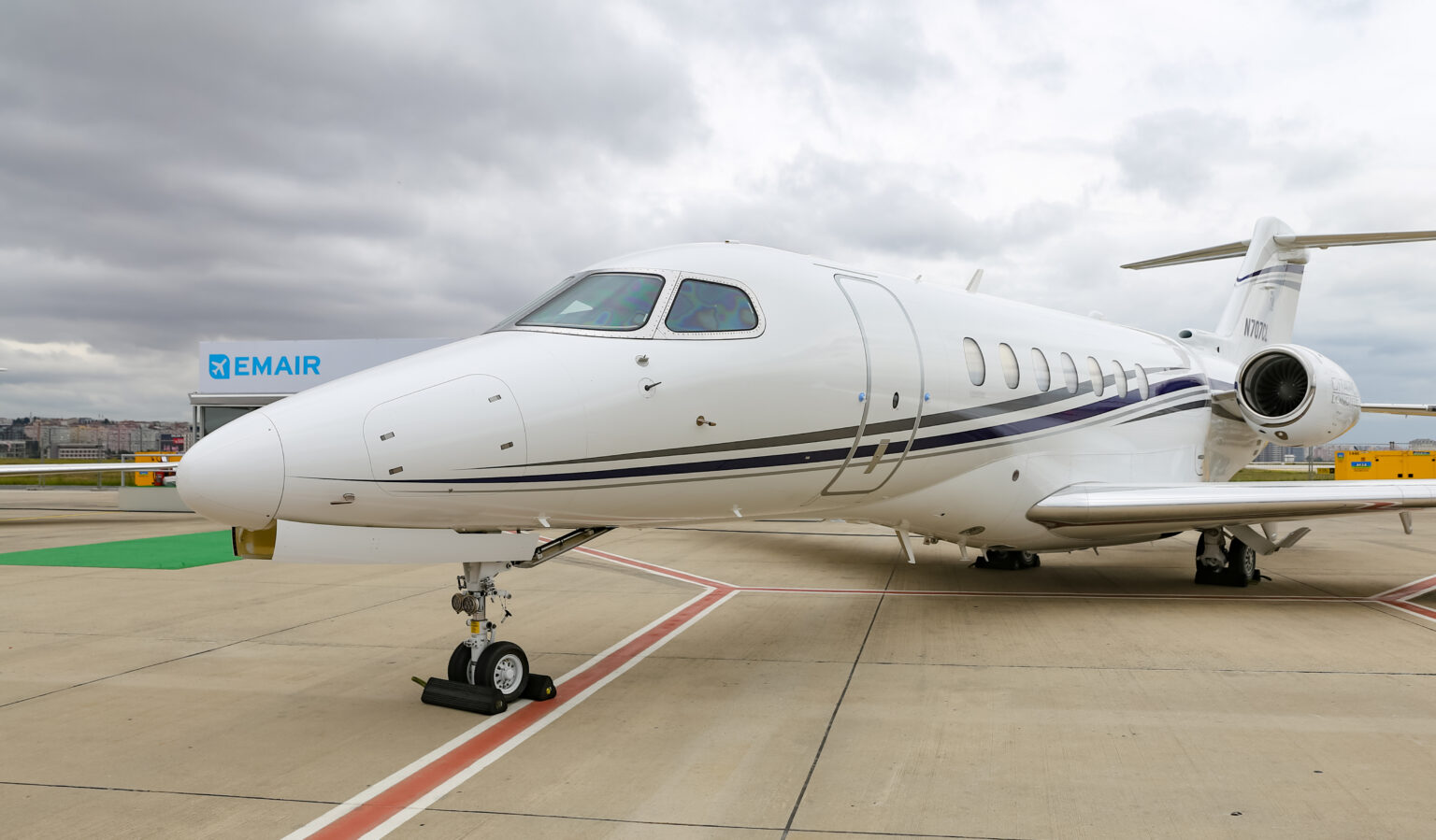 A Review of 5 Large-Cabin Business Jets - Sentinel Aviation
