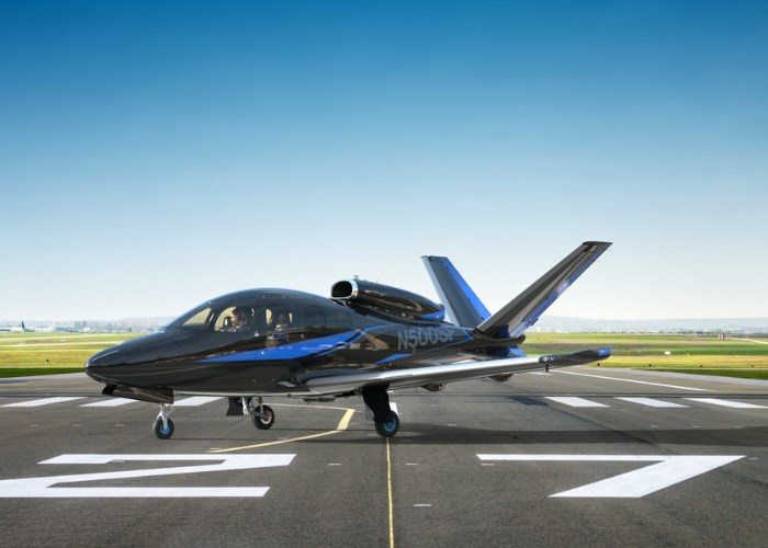Cirrus Aircraft Celebrates 500 Vision Jet Deliveries with Limited ...
